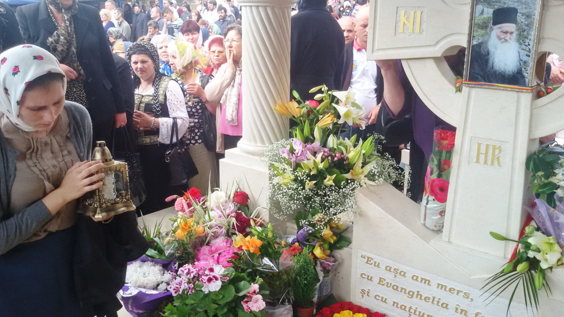 Veșnică pomenire Părintelui Justin – ATITUDINI – Mănăstirea Paltin